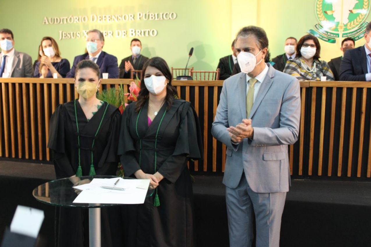 Solenidade marca recondução de Elizabeth Chagas ao cargo de defensora ...