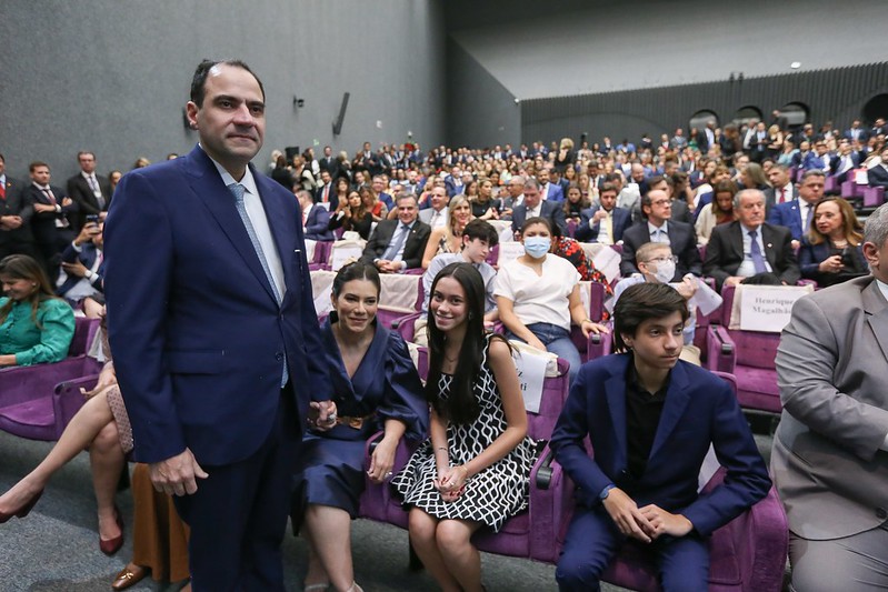 Beto Simonetti é reeleito presidente nacional da OAB - Blog Edison Silva